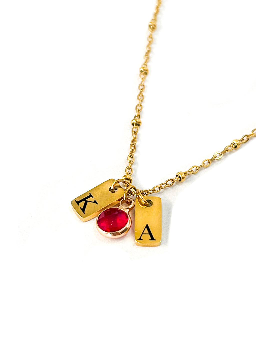 Collar personalizado con Iniciales – Stephanie Erbe